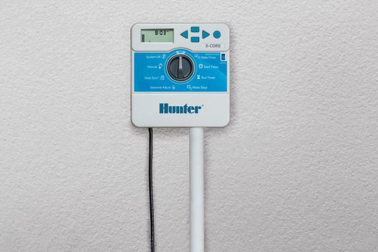 PROGRAMATOR HUNTER XC-201IE - Marovt trgovina - Kapljično namakanje, namakalni sistemi ter ...